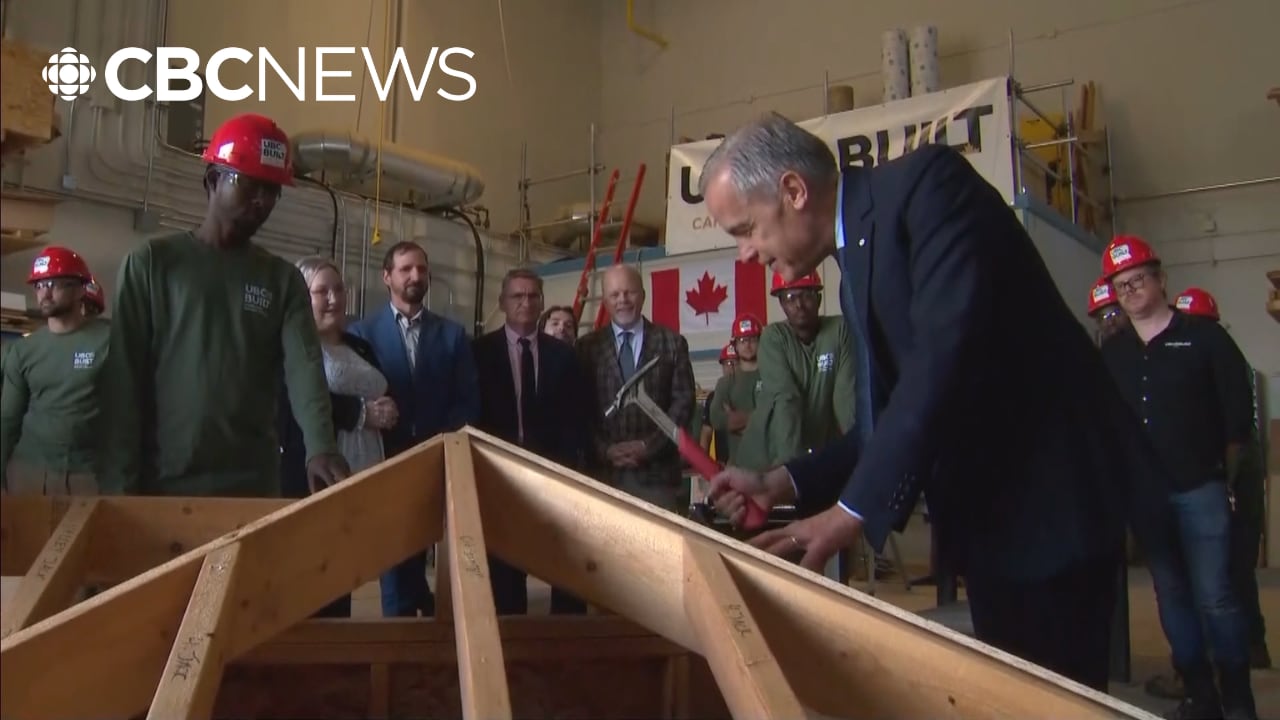 2 B.C. projects part of 'nation-building' approvals, including LNG ...