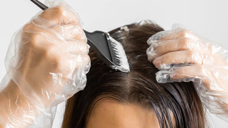 Hair Dye Applying Tips: Do you apply dye to darken your hair? Don't ...