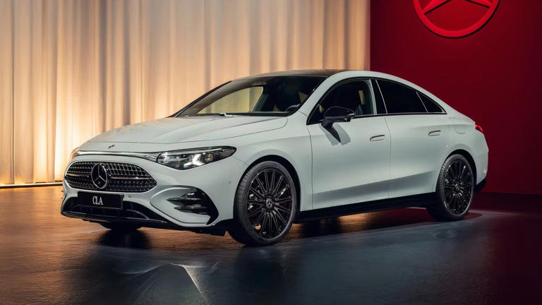 Mercedes-Benz 2026 Lineup: New EVs, AMG Hybrids, and Maybach Surprises
