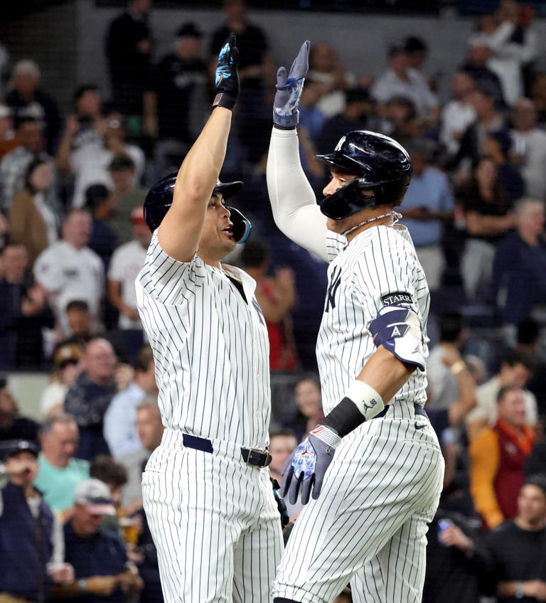 Aaron Judge makes more homer history to lead Yankees in lopsided win ...