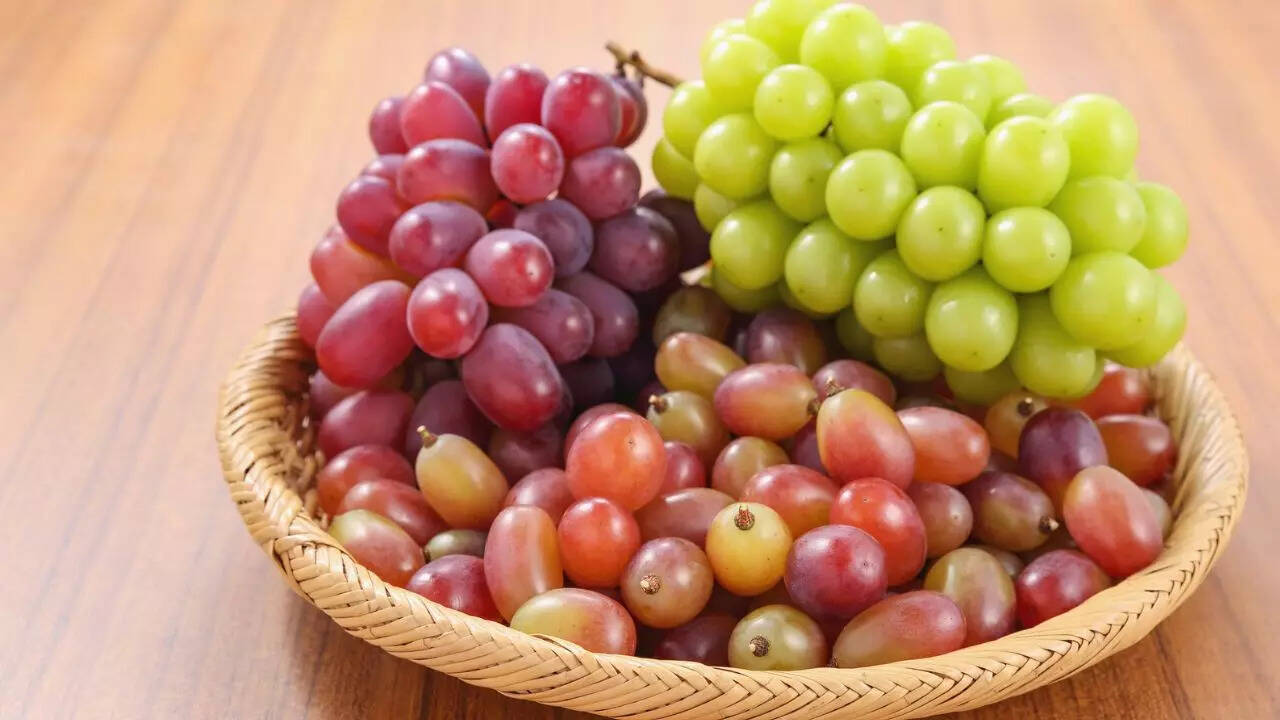 10 Types of grapes from across the world