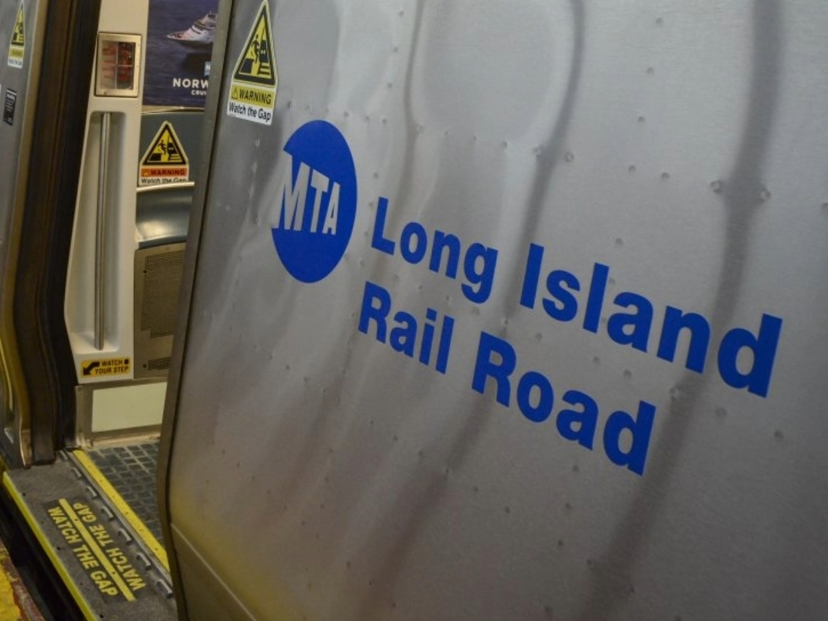 As possible LIRR strike looms, MTA announces contingency plans for riders