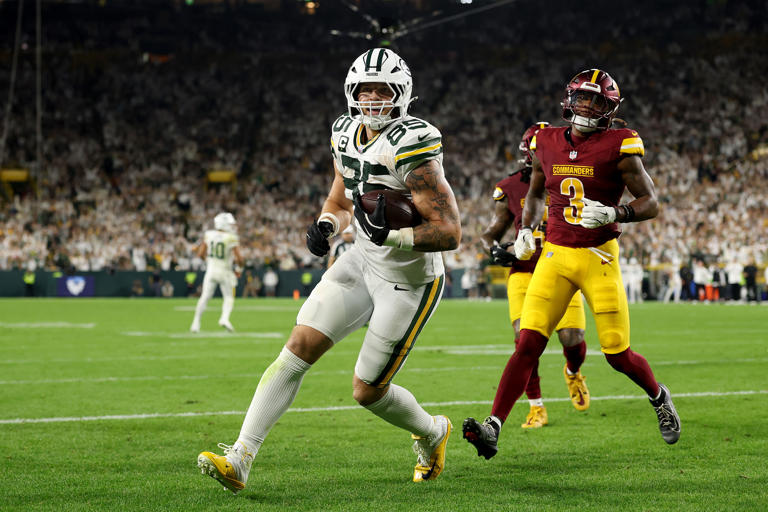 Game Recap: Unimpressive Commanders fall 27-18 to Packers on Thursday ...