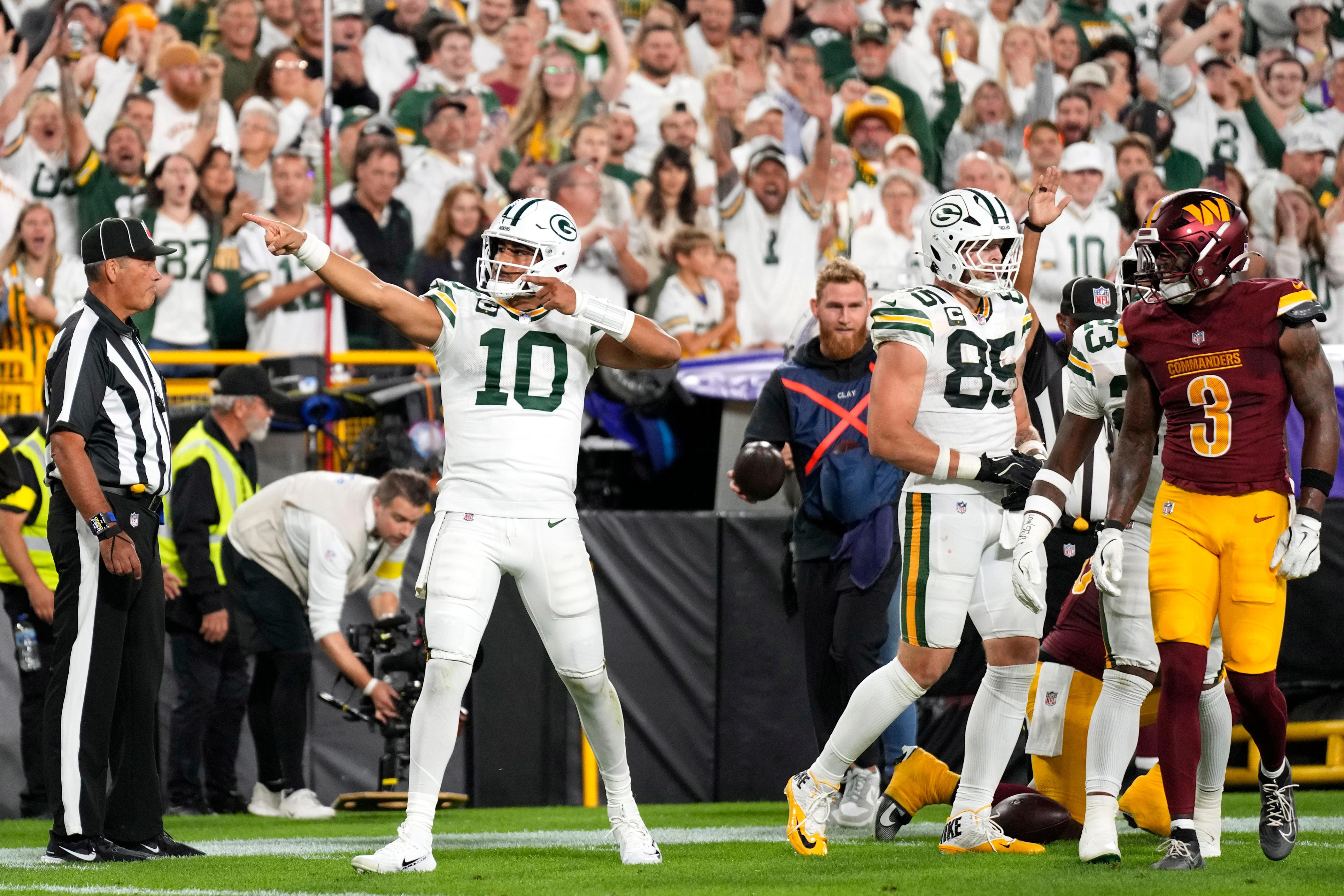 Highlights of Packers' 27-18 win over Commanders in Week 2