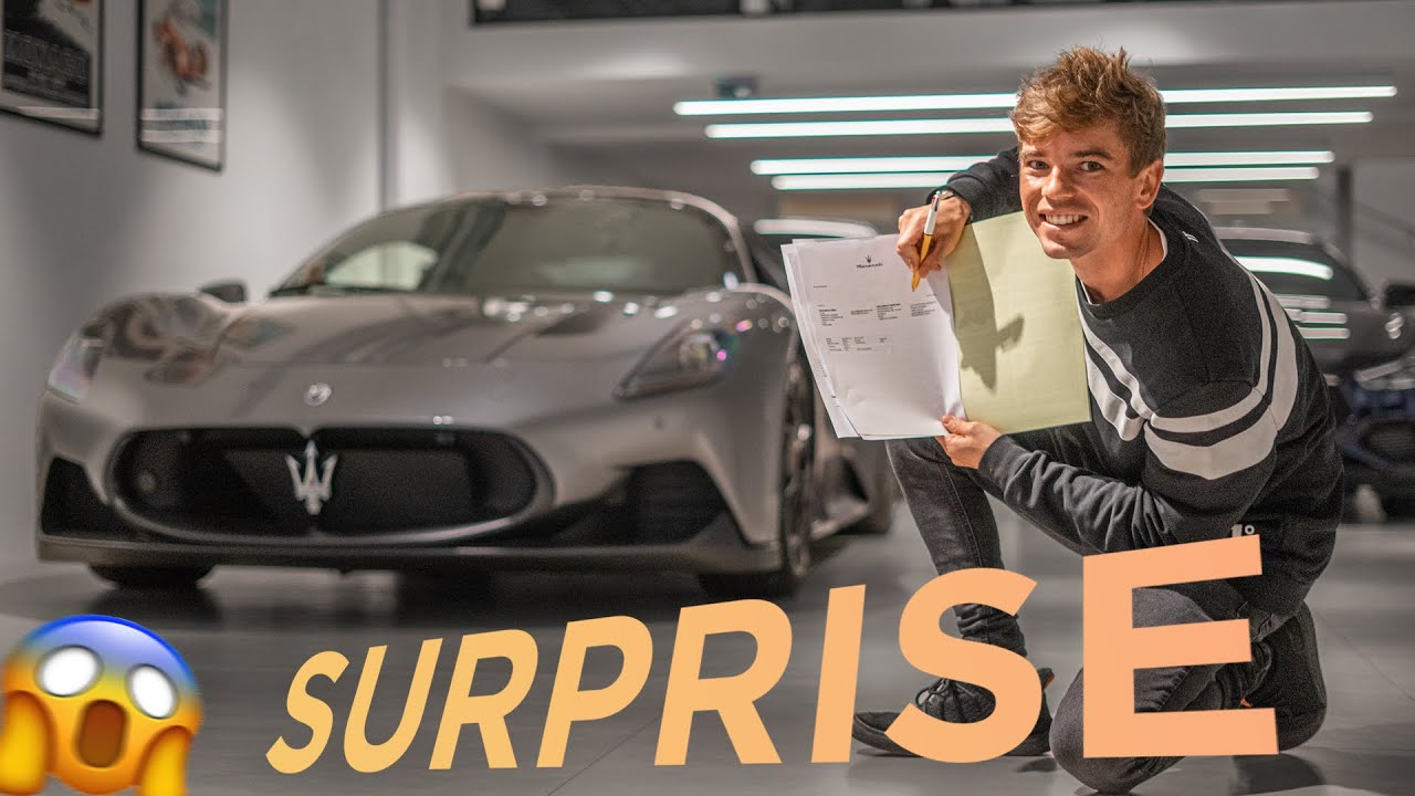 Placing an Order for a New Supercar