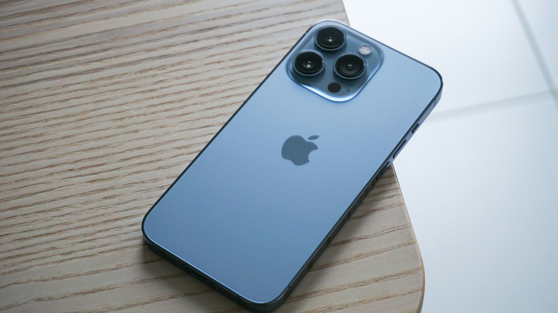 iPhone 14 vs. iPhone 15: te cuento todo lo que necesitas saber para ...