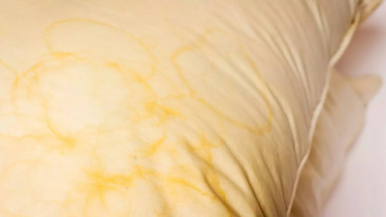 What do yellow stains on pillows reveal about your health and sleep