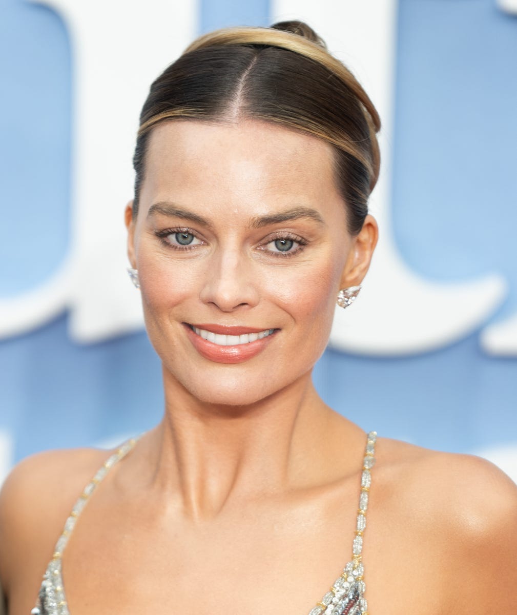 Margot Robbie's Make-Up Artist Reveals How She Created Her Premiere ...