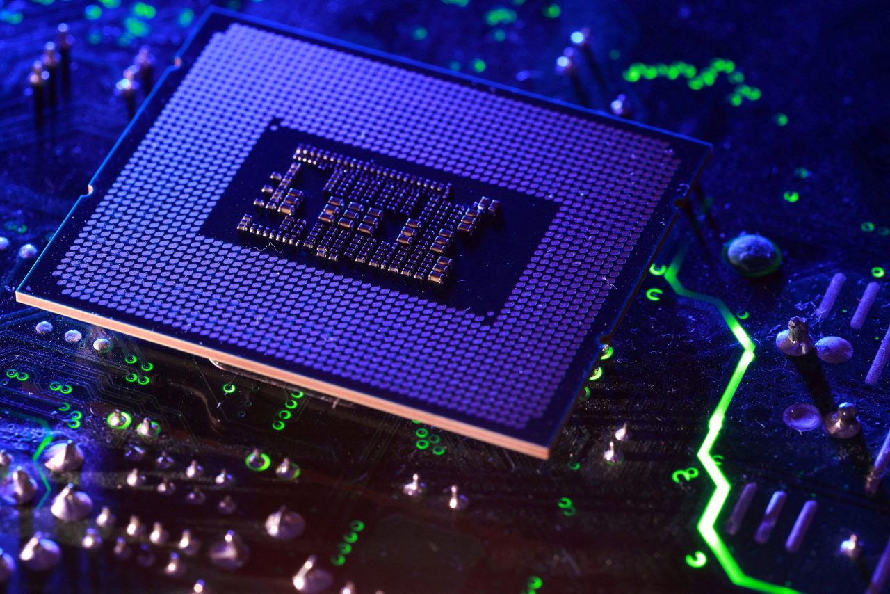 Tech, media & telecom roundup: Market talk