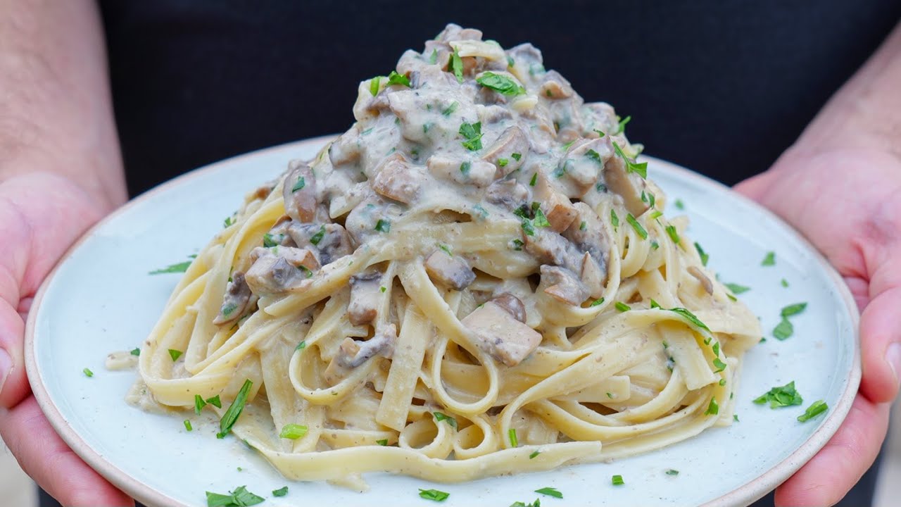 Creamy Mushroom Pasta Done Right - The Authentic Italian Way!