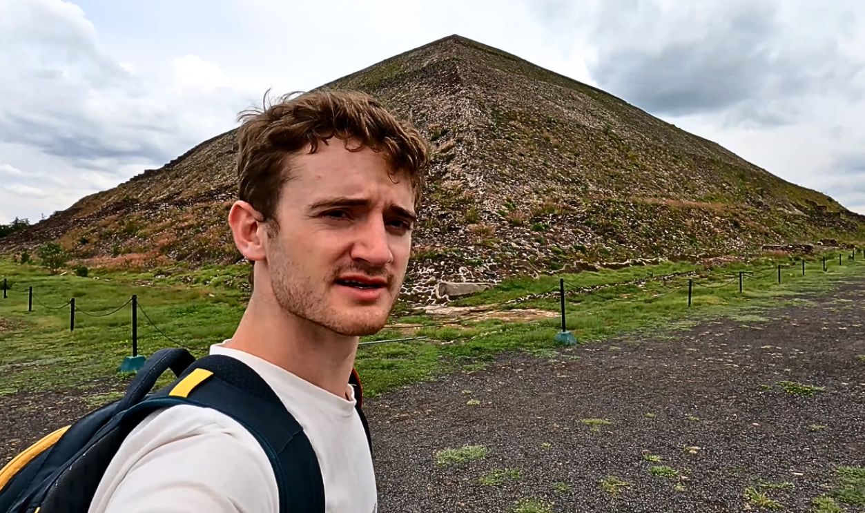 Hidden mercury chambers found under Mexican pyramid at Teotihuacan ...