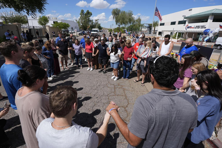 Photos from Utah Valley University before and after the shooting of ...