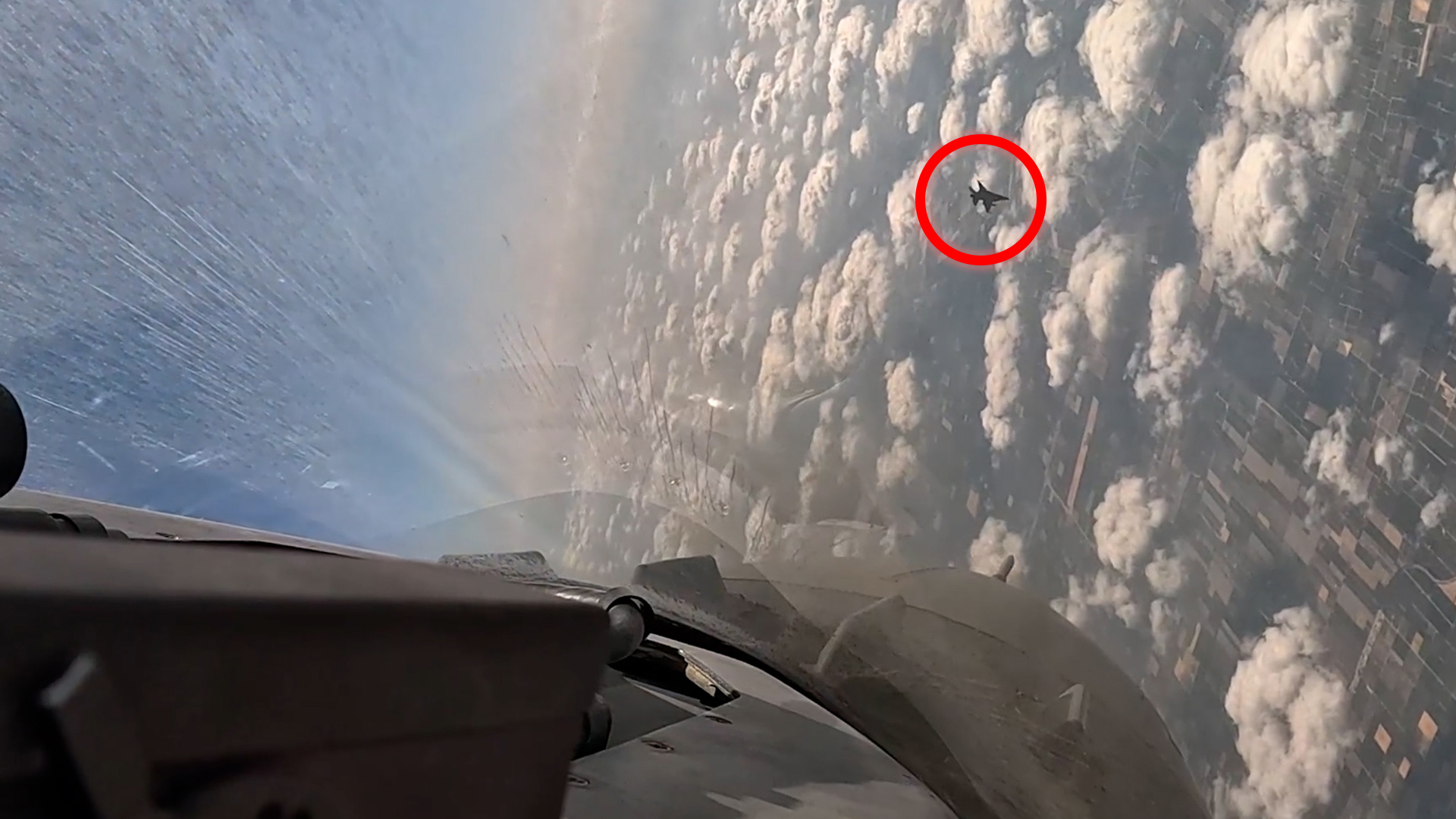 Simulation d'une rencontre aérienne par l'US Air Force
