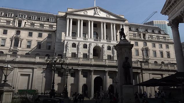 Economy flatlined in July after sharp contraction in manufacturing