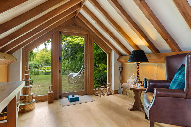 Inside Alan Titchmarsh's Hampshire farmhouse for sale, complete with ...