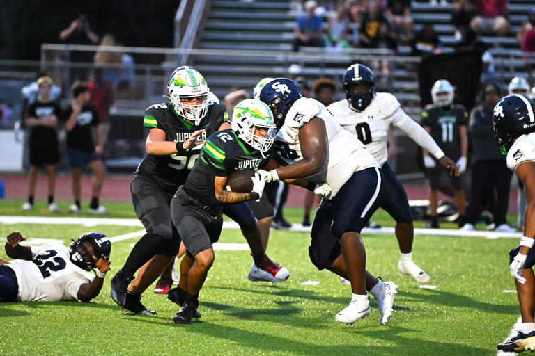 Jupiter football establishing smashmouth identity with Jayden Roberts ...