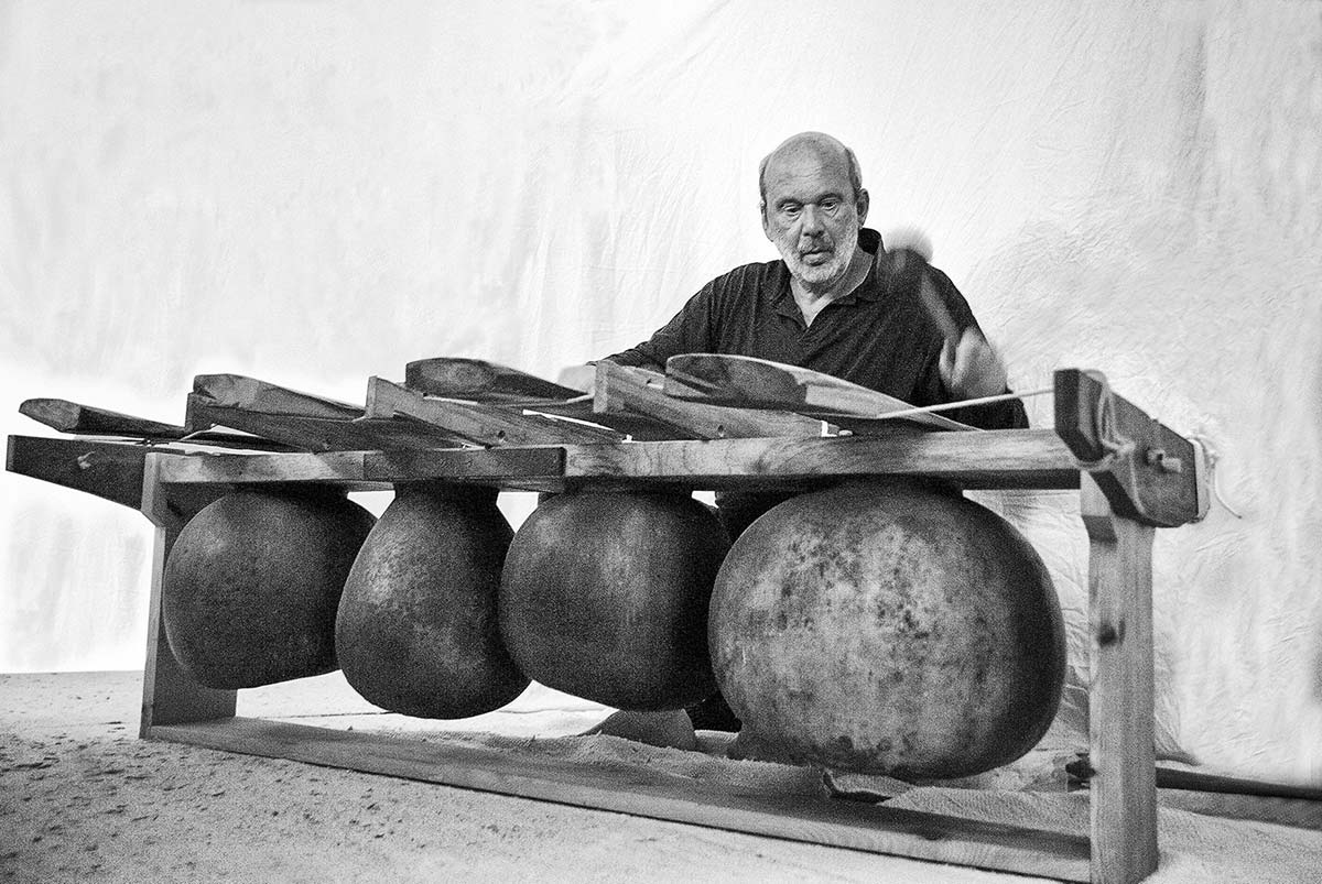 Stephan Micus: Ένας θρύλος της world music στην Αθήνα σε μια σπάνια ...