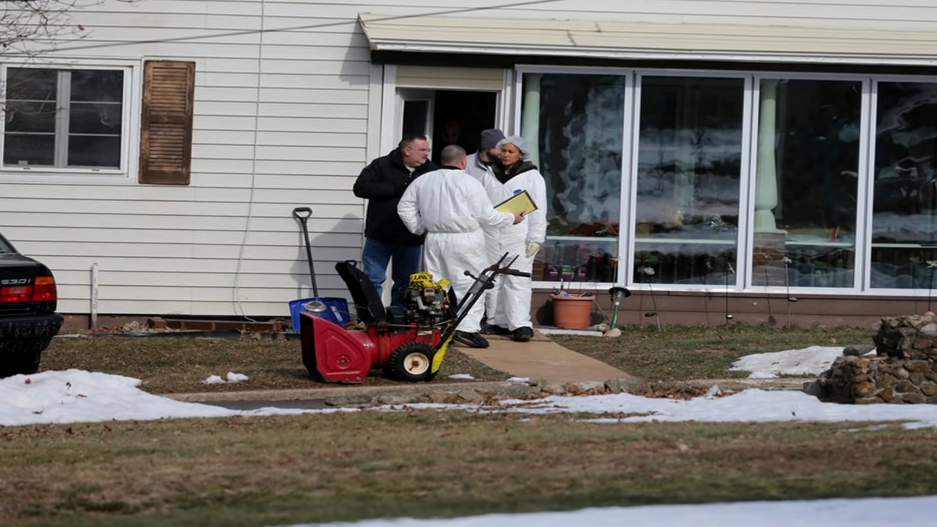 How a 20-Year-Old Murdered His Grandparents and Dialled 911