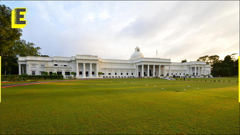 IIT Roorkee Director flags shift from core sectors to IT, banking jobs