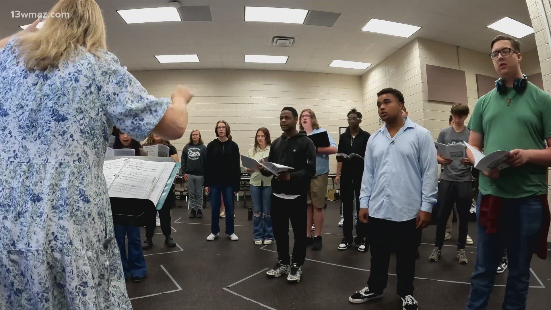 School of the Week | Perry High chorus set to perform on well-known New ...