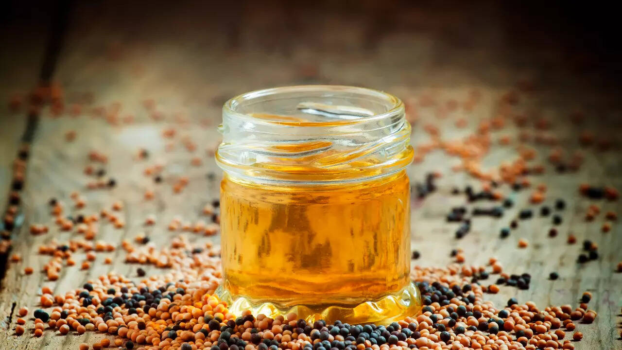 6 types of popular cooking oils and which is best for Indian cooking
