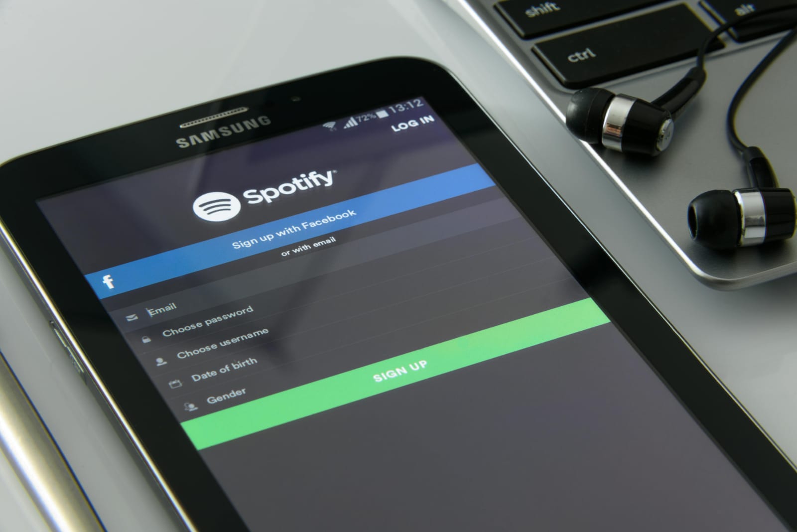 What is Lossless Audio on Spotify and When Will it Be Released: Here's ...