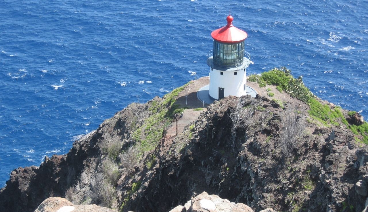 18 Iconic Lighthouses That Mark the Nation’s Shores