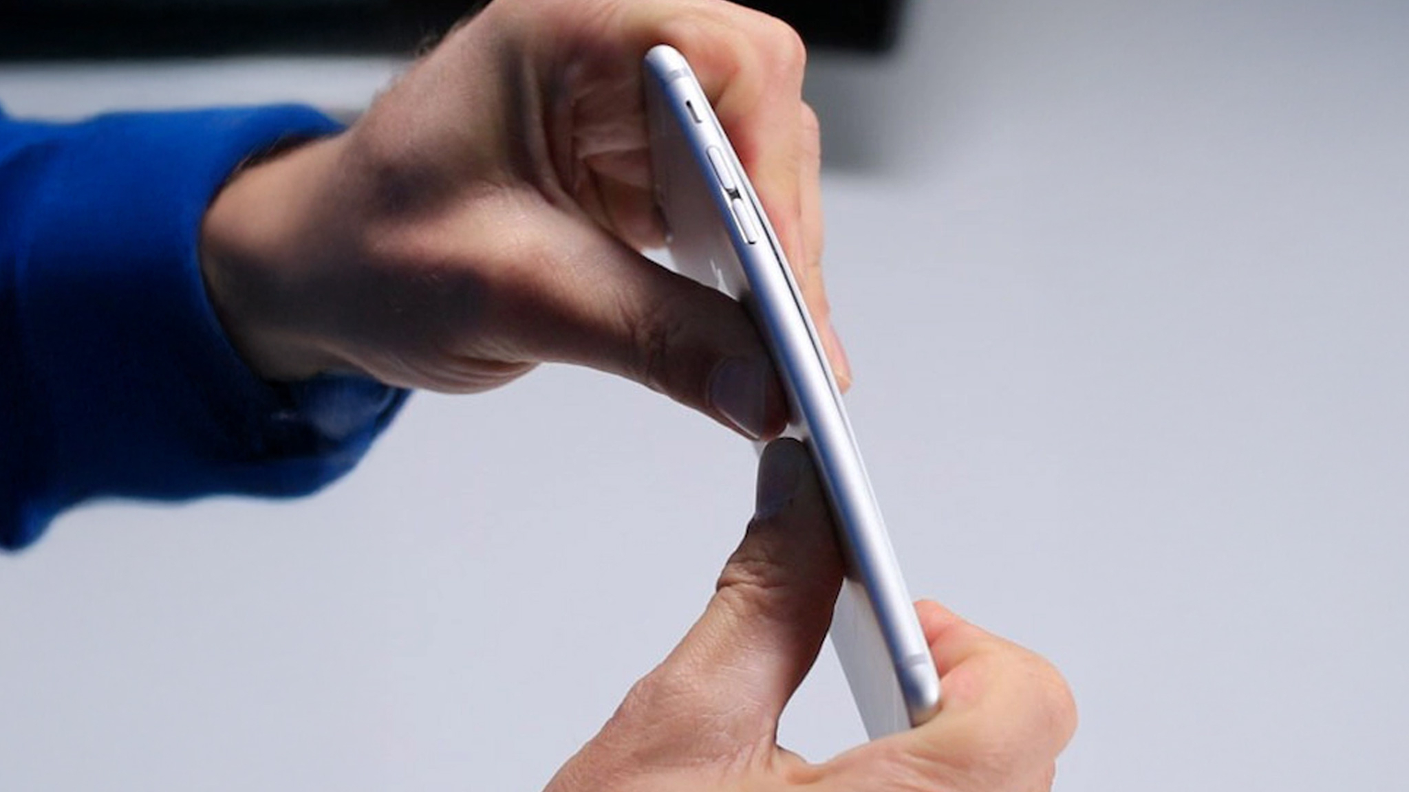Droht dem iPhone Air ein Bendgate 2.0? So hat Apple das schmale Handy vorbereitet
