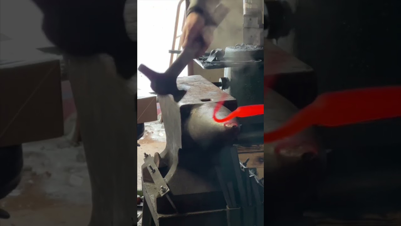Forging a simple shoehorn: No more plastic junk that breaks