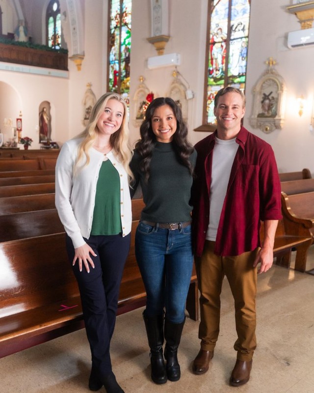 Great American Family just updated its 2025 Christmas movie lineup for ...