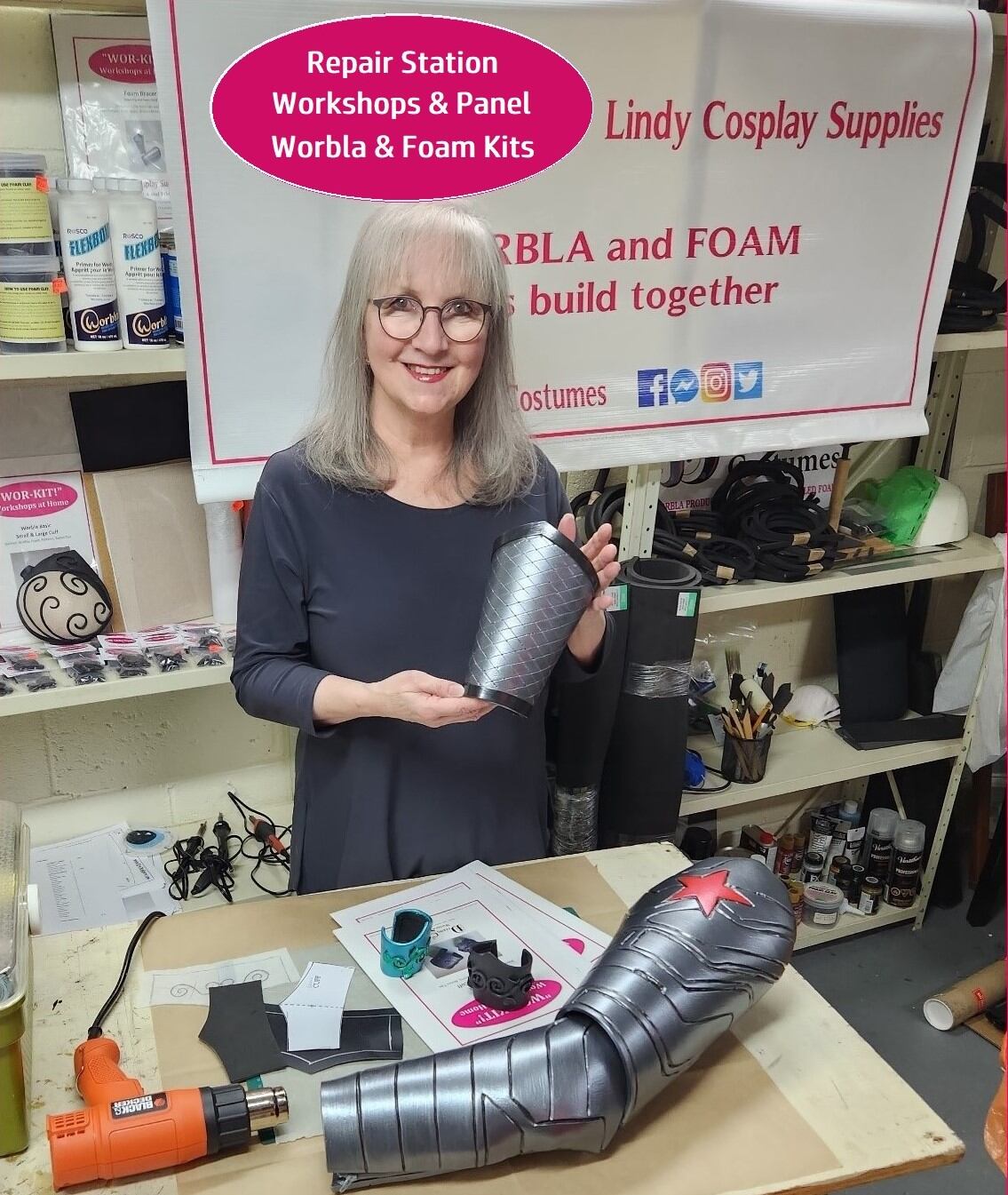Meet the Canadian superhero tailor fixing cosplay costumes at her Comic ...