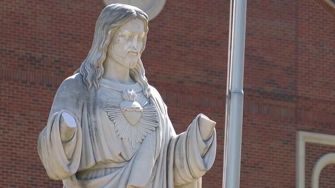 Investigation finds suspected Jesus statue vandal has schizophrenia ...