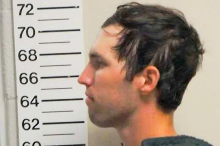 Tyler Robinson mugshot released by FBI as Charlie Kirk shooting suspect ...