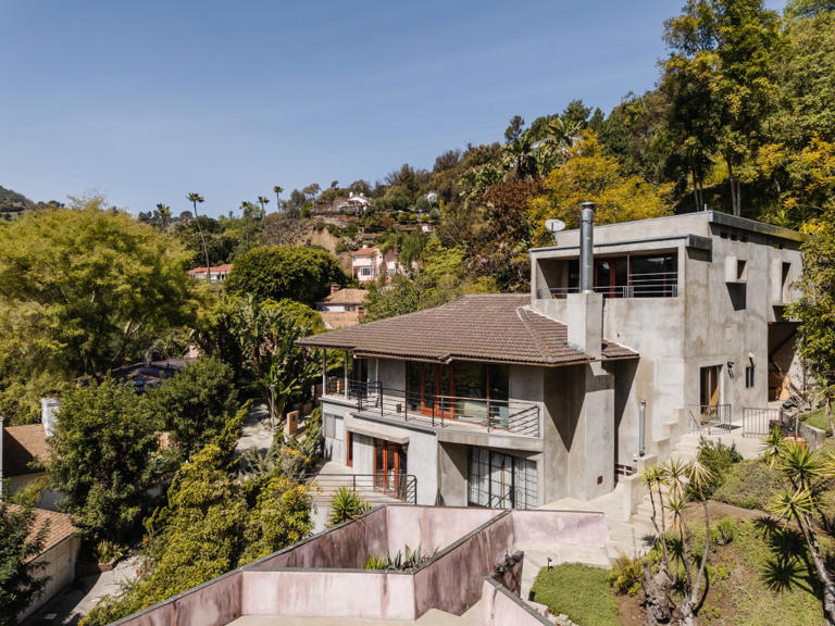 David Lynch’s surreal LA compound asks $15M — featuring the studio ...