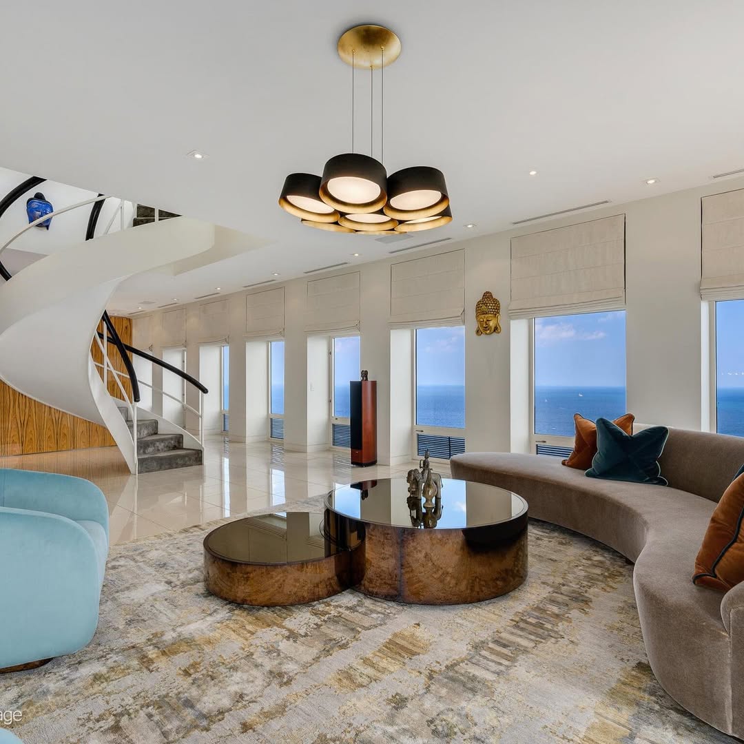 Where Does Michael Jordan Live? A Look Inside His Legendary Homes