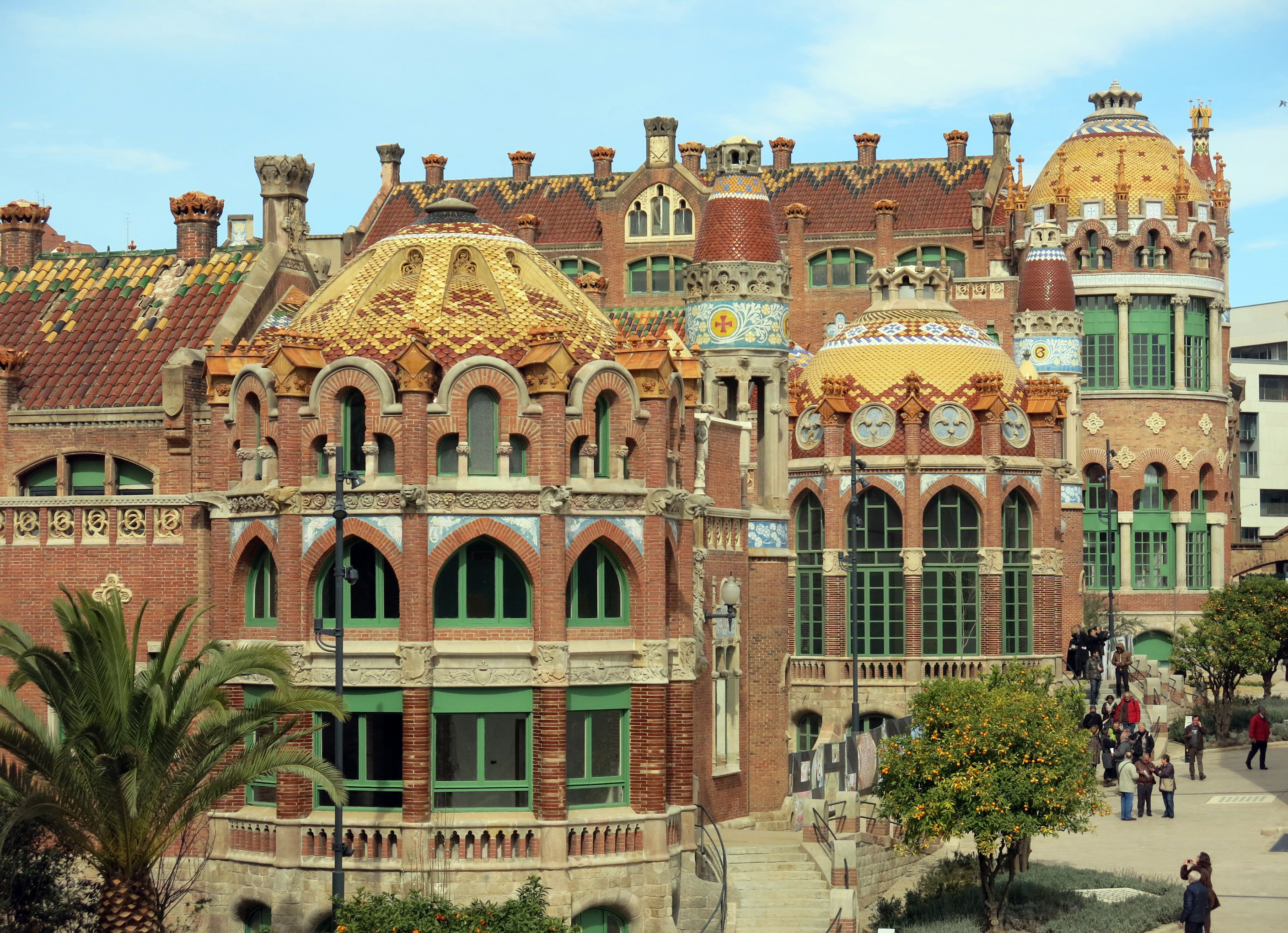 Non-touristy things to do in Barcelona: cheap, artsy and with vistas