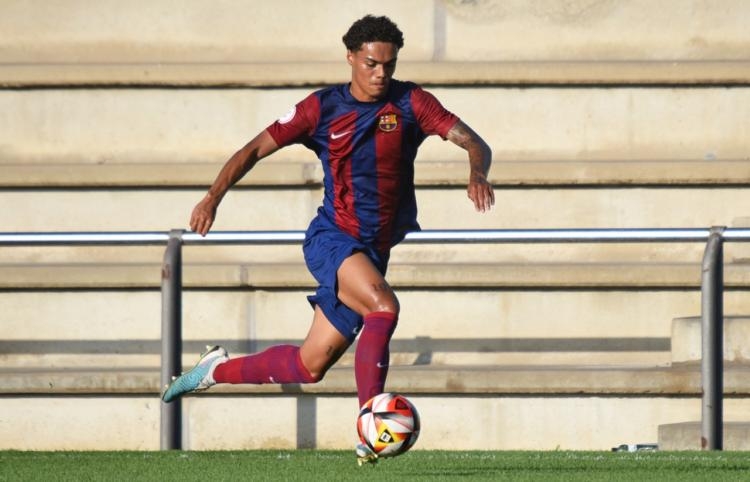 Football. Le fils de Ronaldinho, Joao Mendes, signe à Hull City en ...