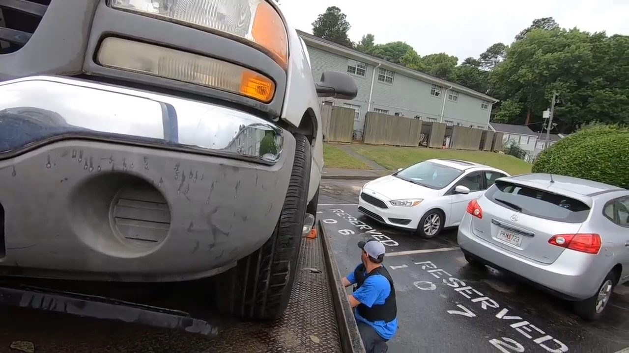Tow Crew Handles Car With Hood Explosion in Atlanta