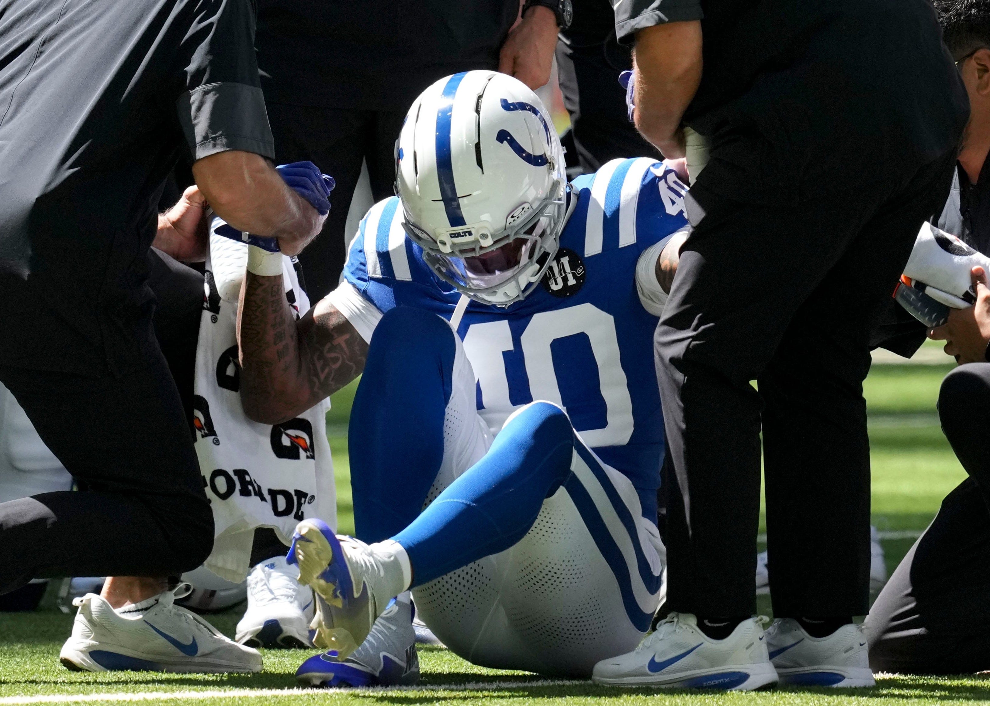Colts facing 'precarious situation' at cornerback ahead of Broncos game
