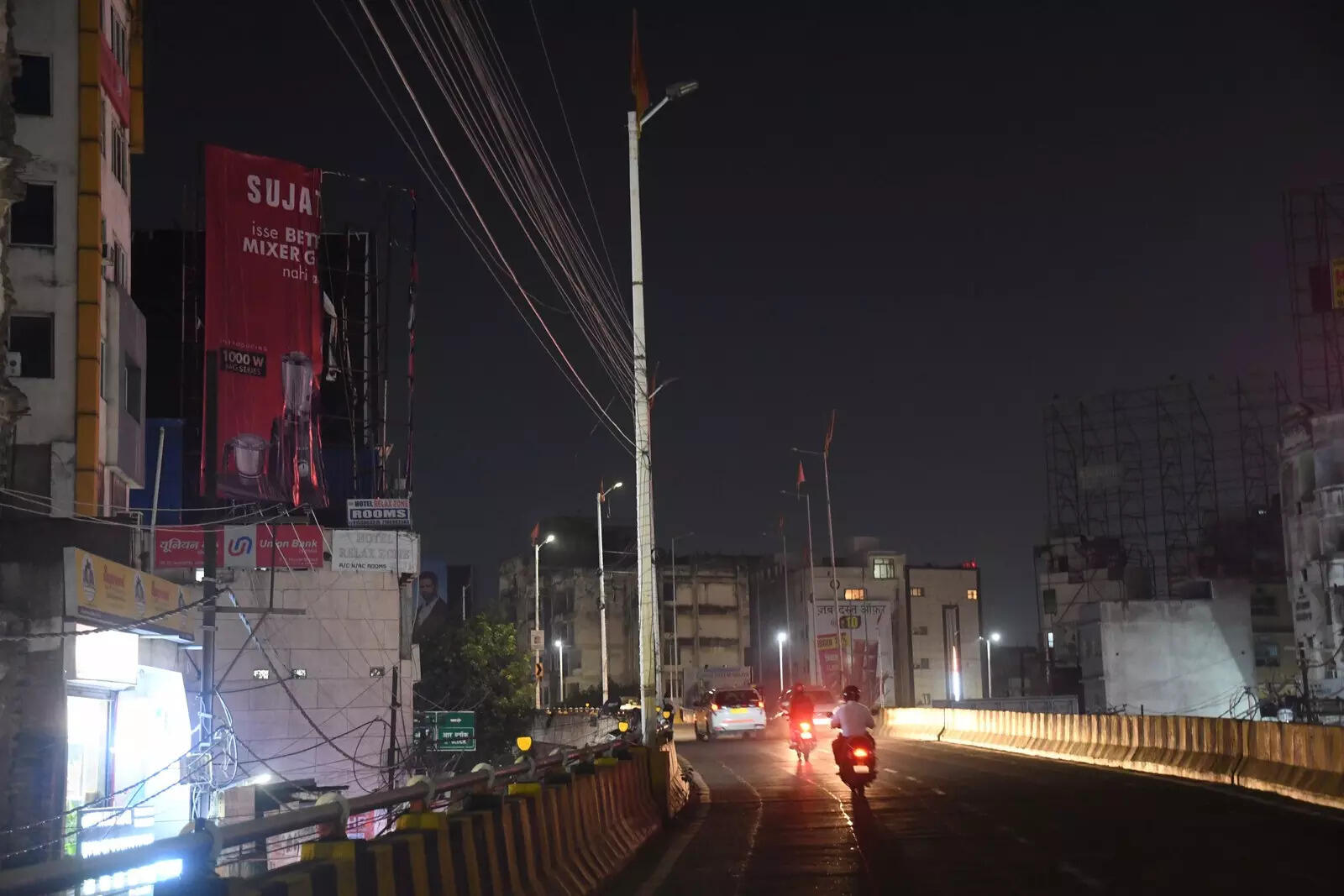 Maintenance backlog & pending dues leave flyover street lights in darkness