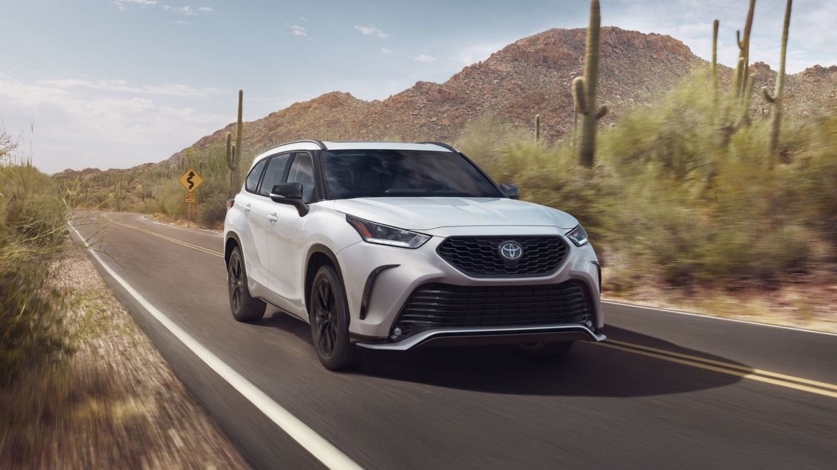 Is the 2026 Toyota Highlander’s New Base Trim Worth the Extra $5K?