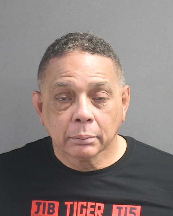 DSU security guard arrested for impersonating a police officer in road ...