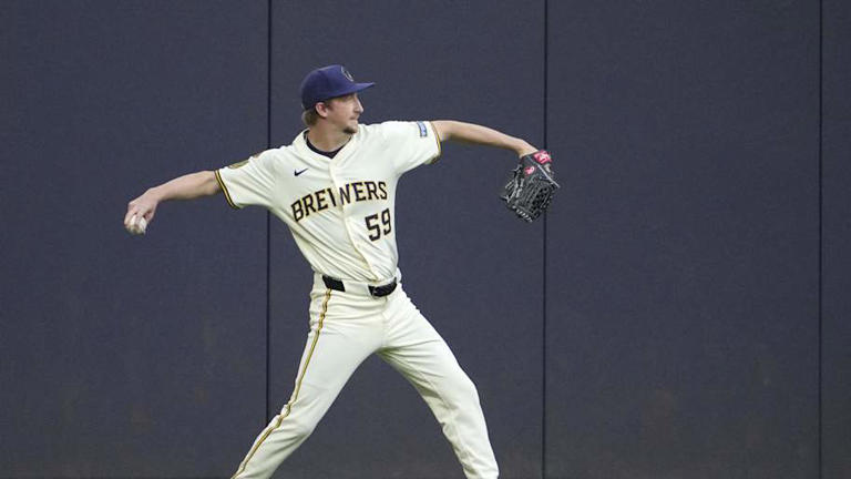 Brewers Predicted To Let Struggling Right-Hander Walk This Winter