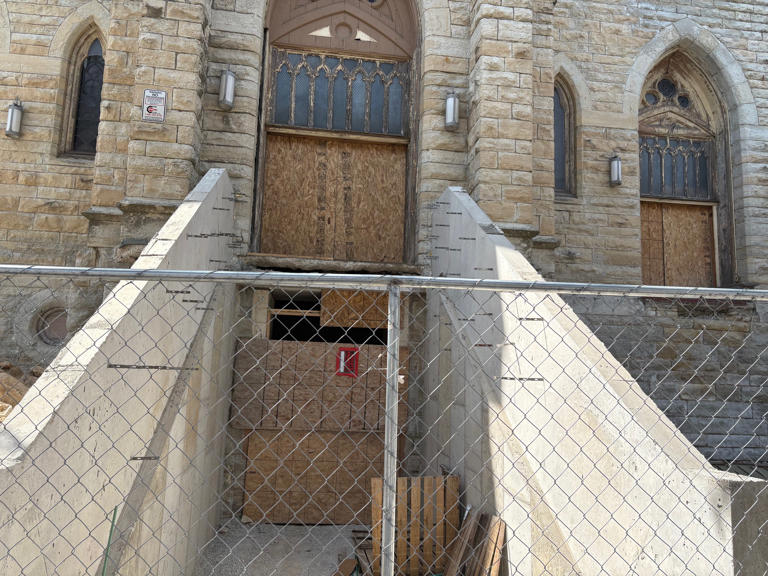 Joliet City Leaders Tour Old St. Mary's Carmelite Church After Project ...