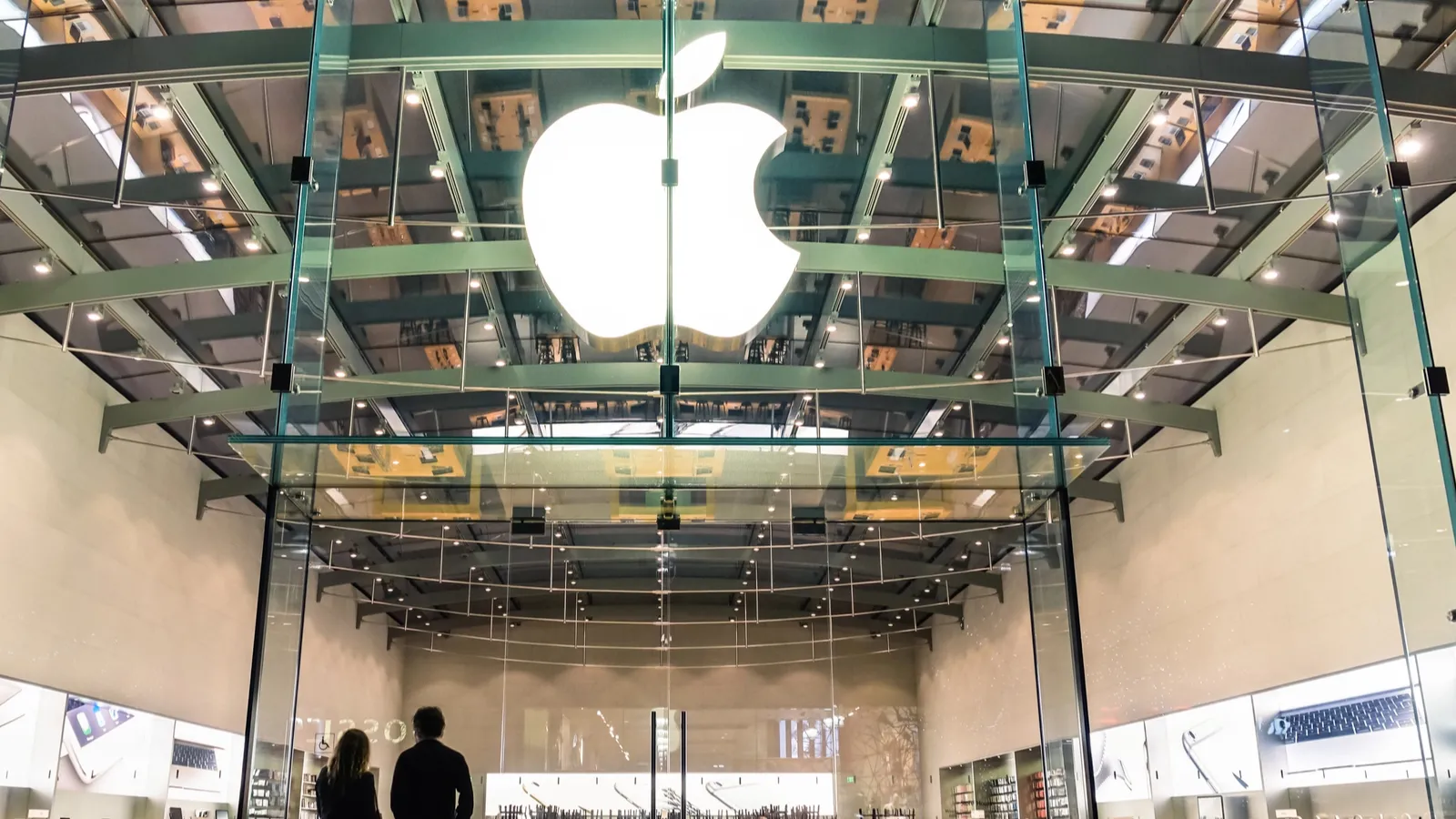 Apple’s June store closures point to a bigger problem for malls in ...
