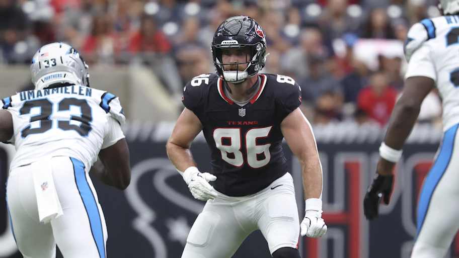 Texans' Dalton Schultz Sends Clear Message Ahead of Bucs Game