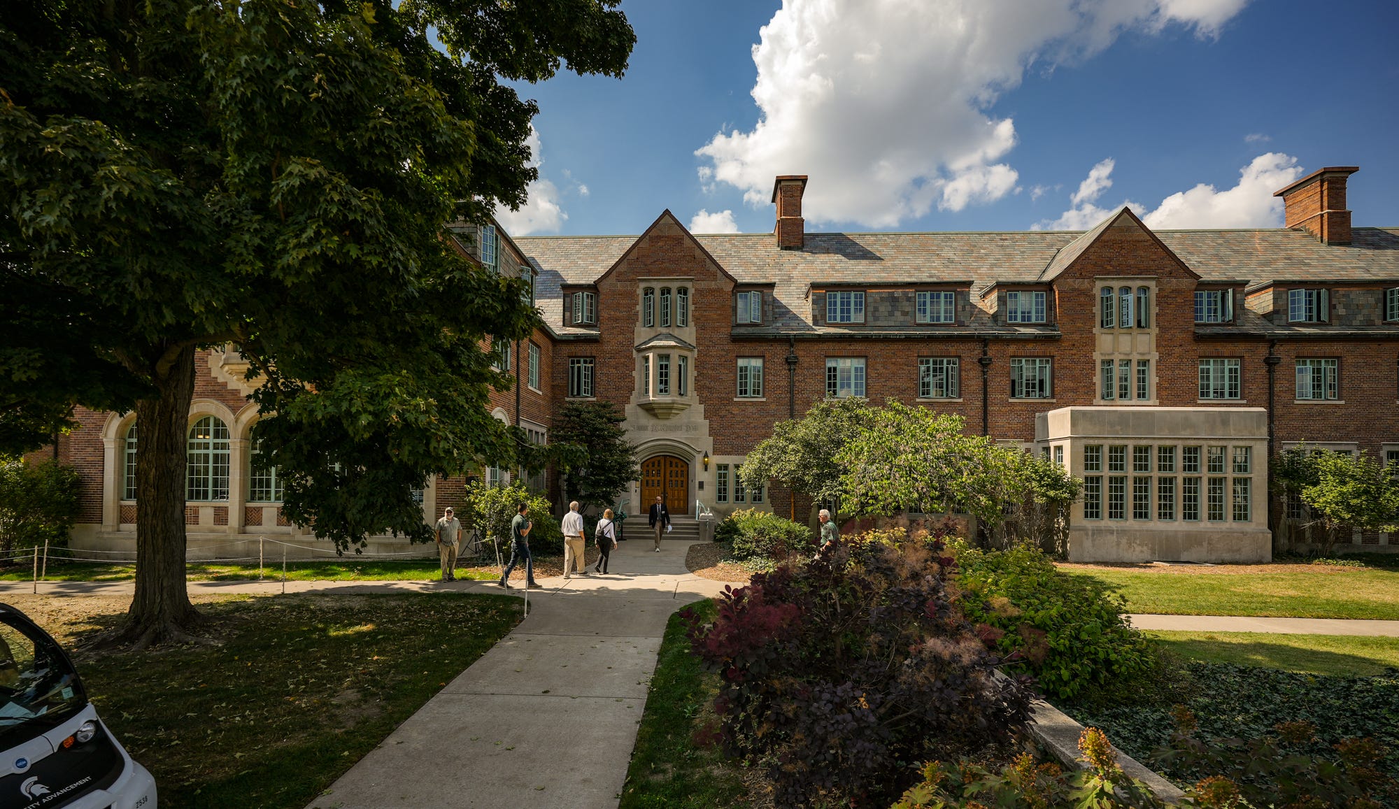 One of MSU's oldest residence halls gets $37 million makeover as home of Honors College