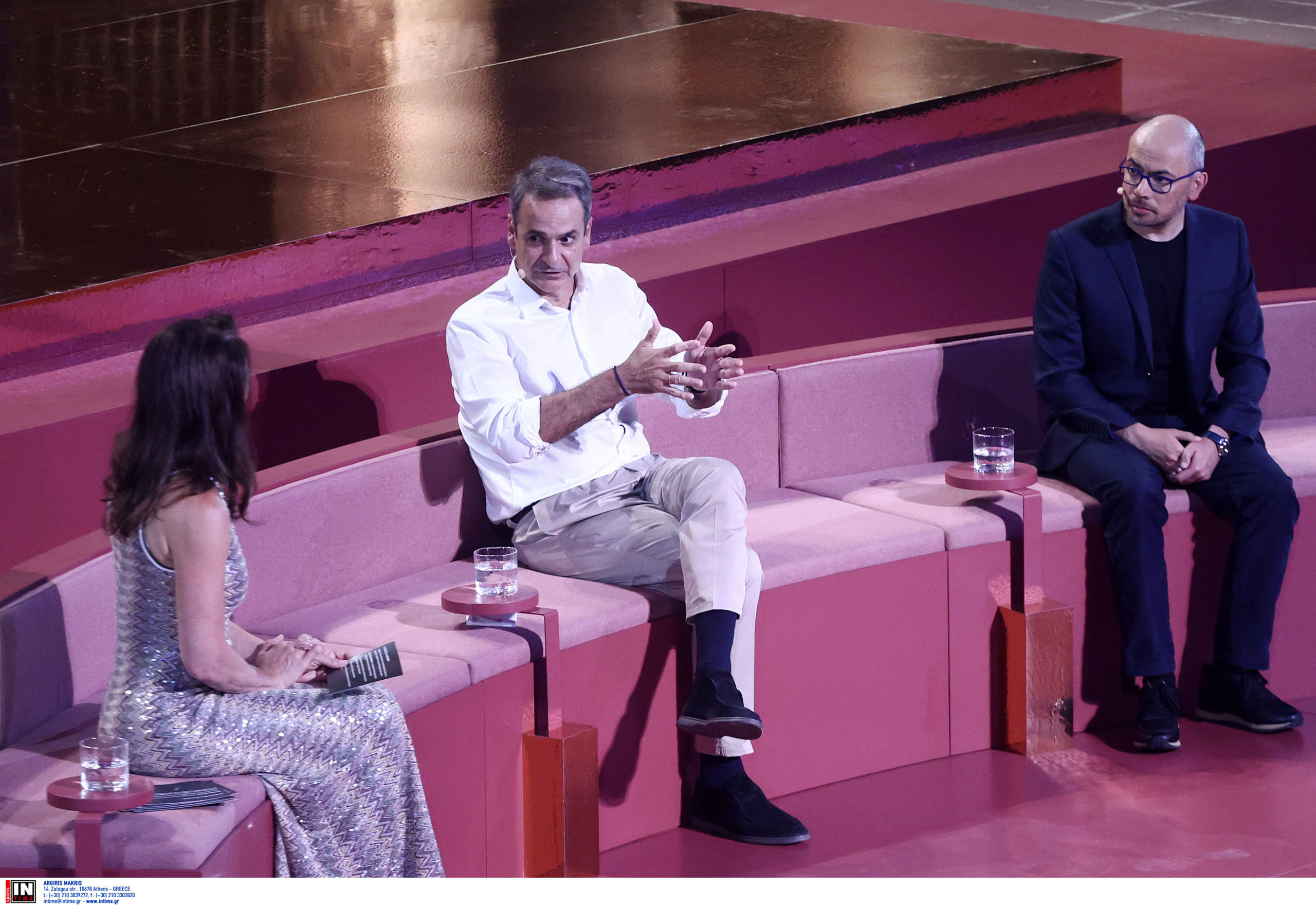 Μητσοτάκης στη συζήτηση με τον CEO της Google DeepMind Ντέμη Χασάμπη ...