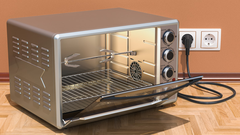 What Is The Difference Between A Convection Oven And A Conventional Oven?
