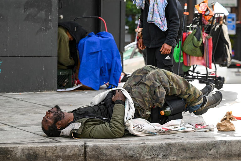 San Francisco vigilantes spraying Narcan into unsuspecting homeless ...